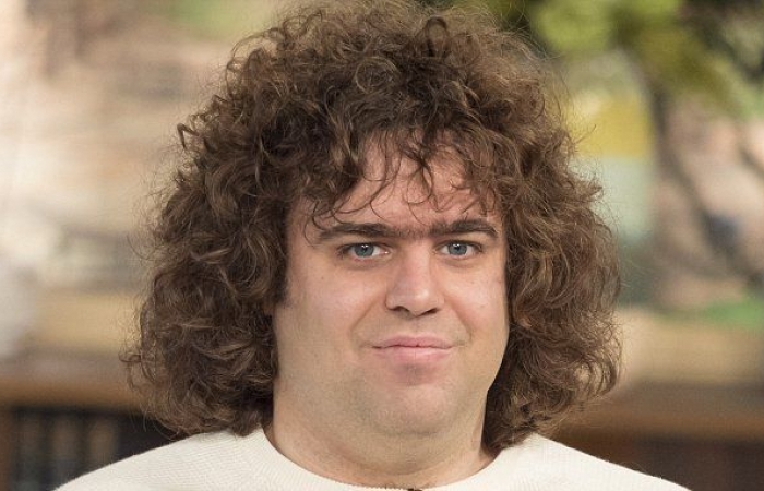 Undateables star, Daniel Wakeford and his new song It's a Wonderful ...